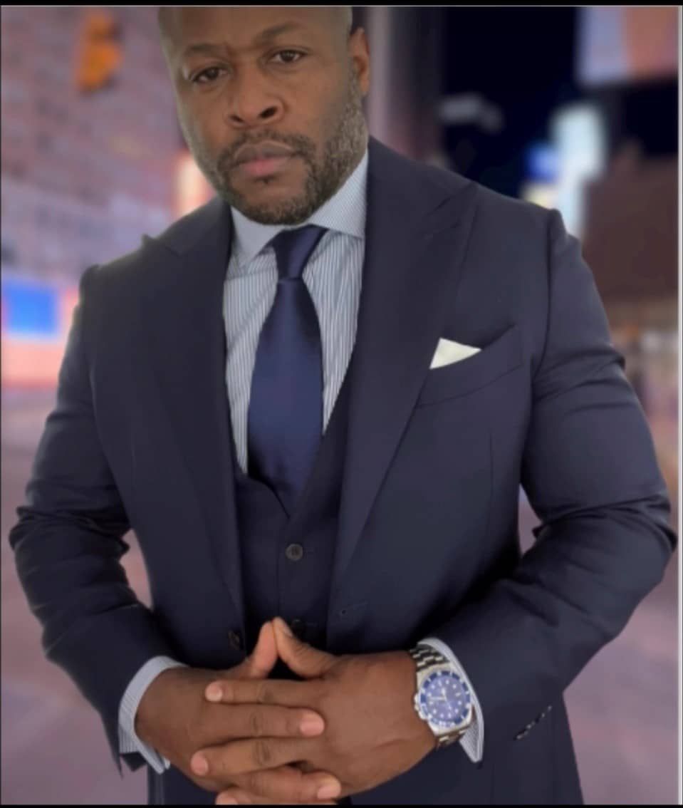 About - Derrick Foreman